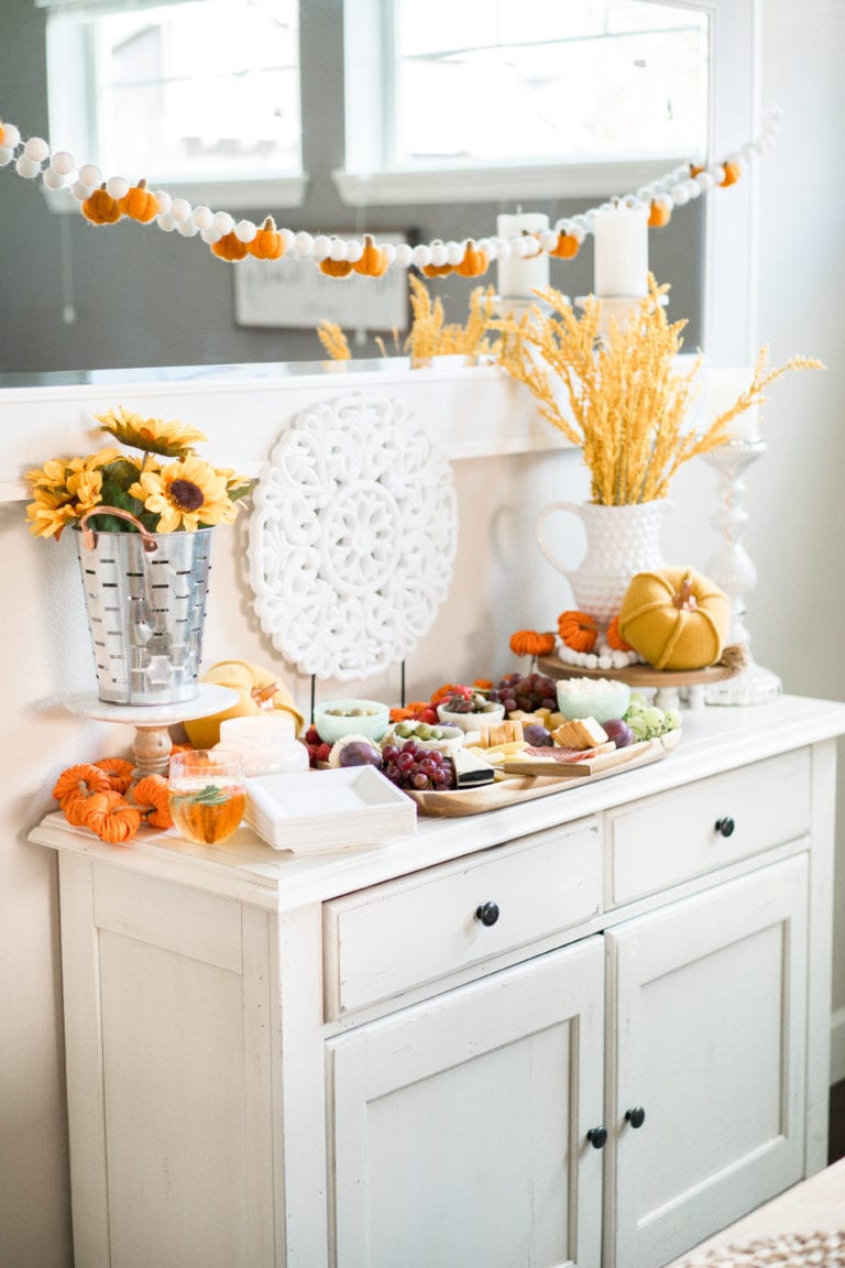 Easy Entertaining - A Fall Girlfriend Happy Hour