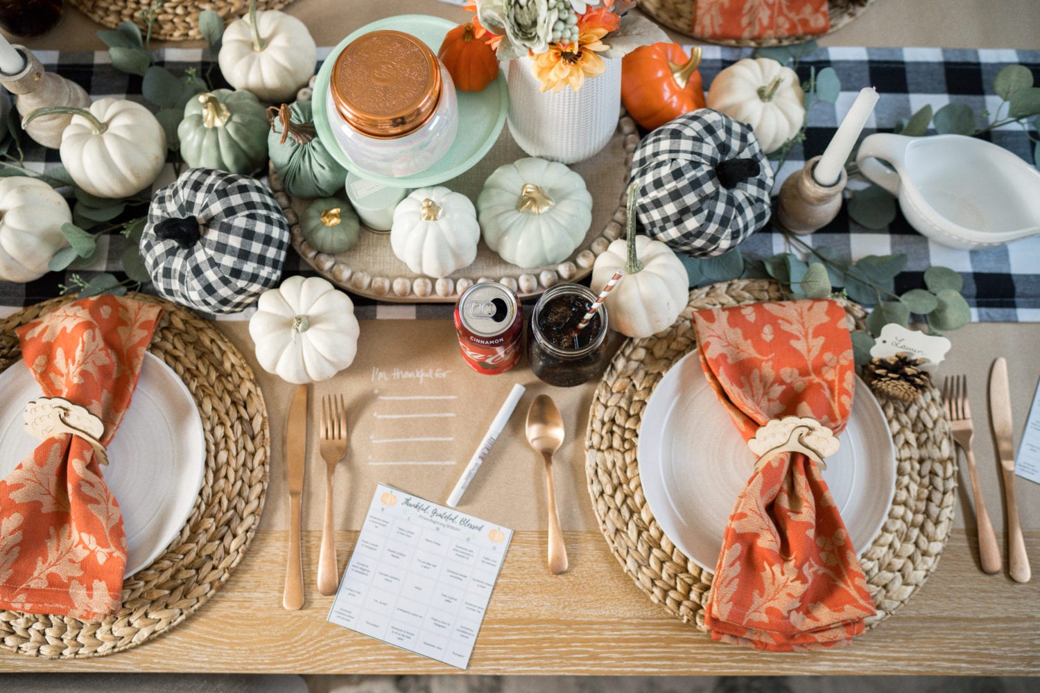 Friendsgiving Party Ideas - Decor and DIY's