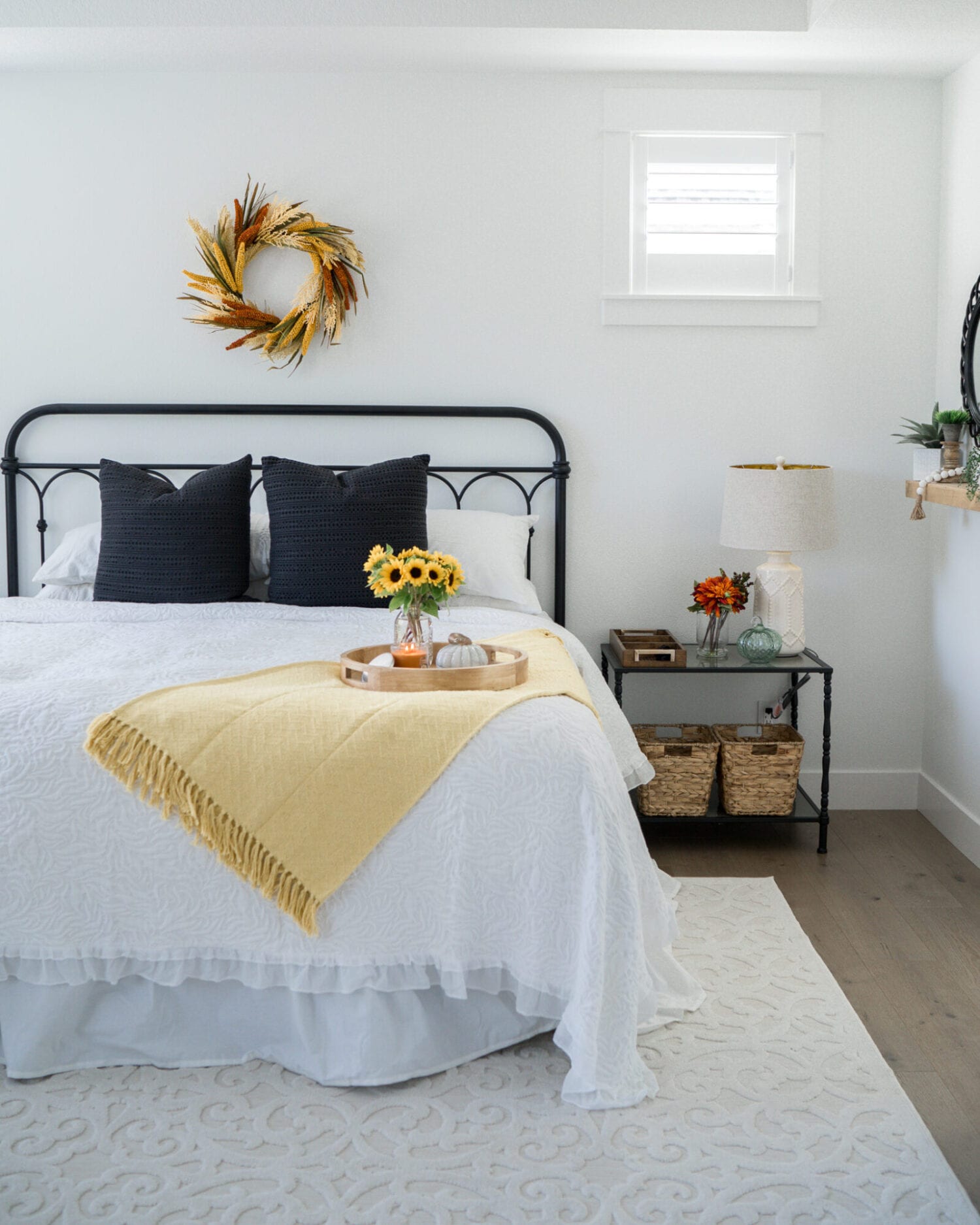 Fall Master Bedroom Decor