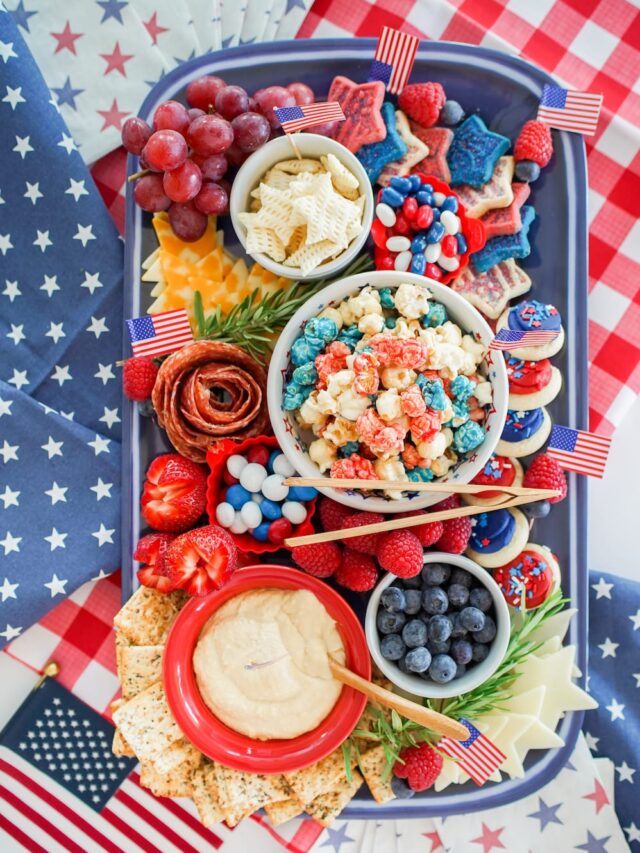 How to Put Together a Patriotic Snack Board - The House of Hood Blog