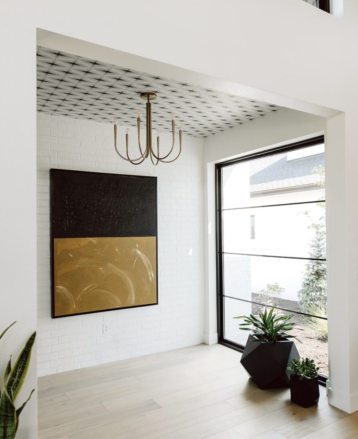 Wallpaper on Ceilings! You Will Love This Decor Trend!