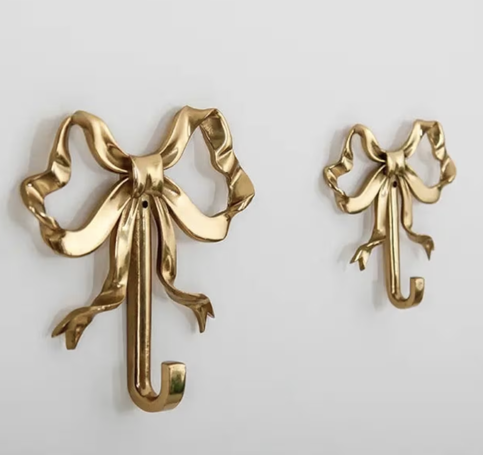 Coquette Aesthetic Design in a Girl's Bedroom: How to Create a Dreamy ...