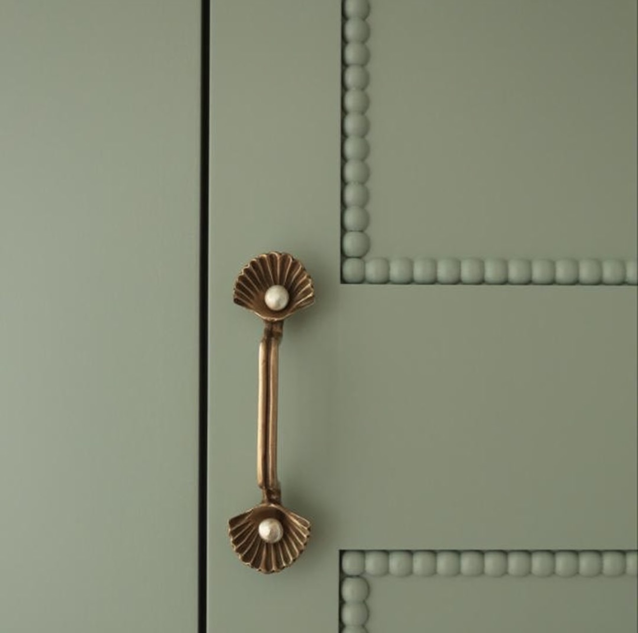 DIY Wood Bobbin Trim for Board and Batten: The Hottest DIY Trend for ...
